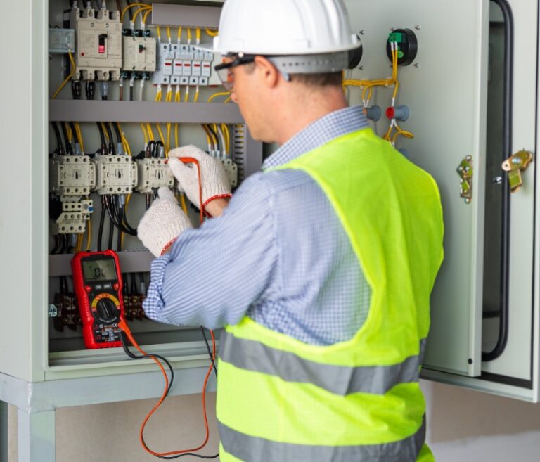 Maintenance Services - Lux Electrical